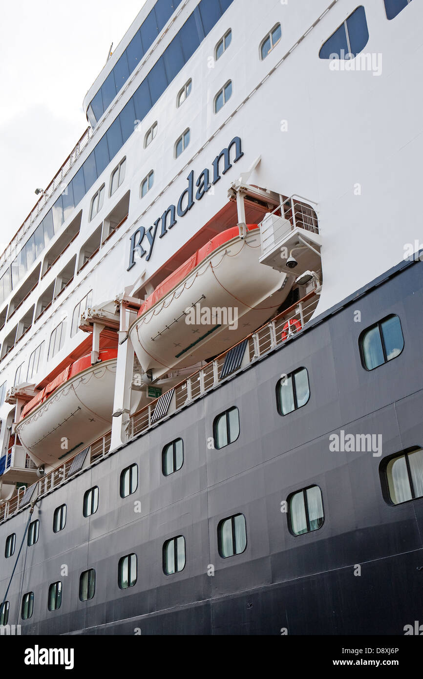 MS Ryndam Kreuzfahrtschiff, im Besitz von Holland America Line in ...