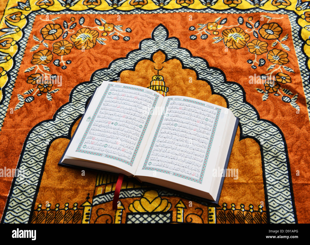 Der Koran Stockfotos und -bilder Kaufen - Alamy