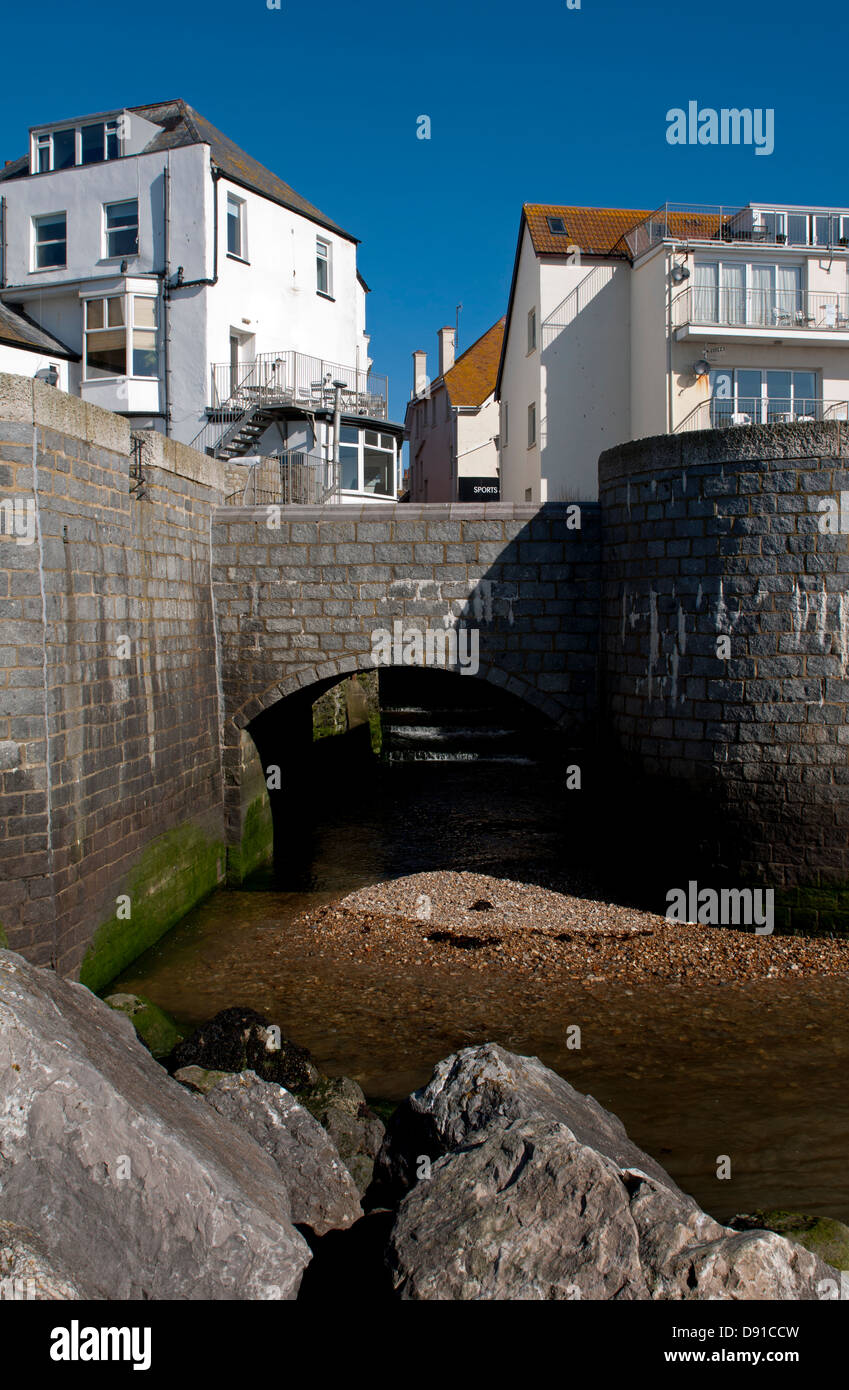 River lim lyme regis england -Fotos und -Bildmaterial in hoher ...