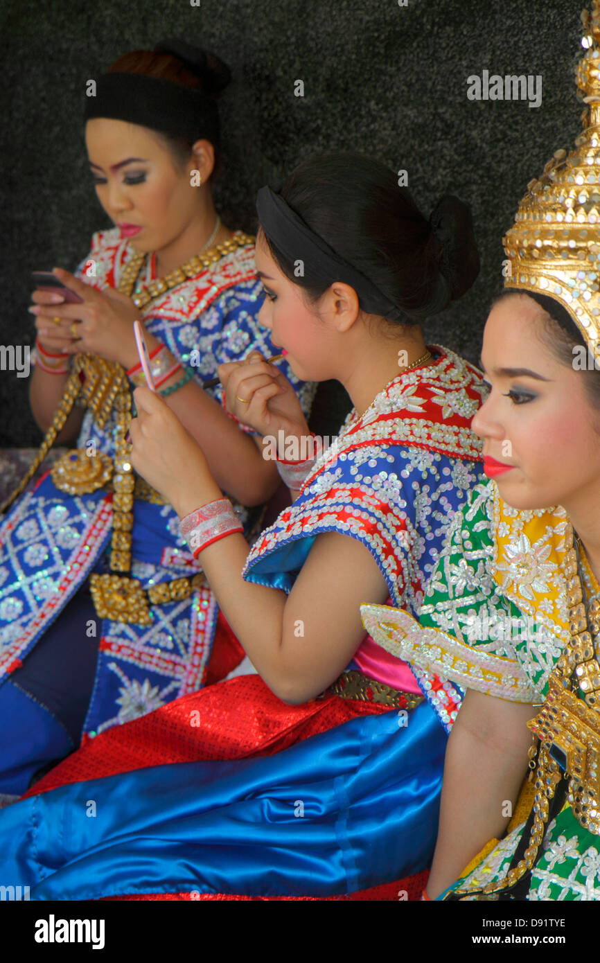 Thailand hindu shrine thailand woman thailand women -Fotos und ...