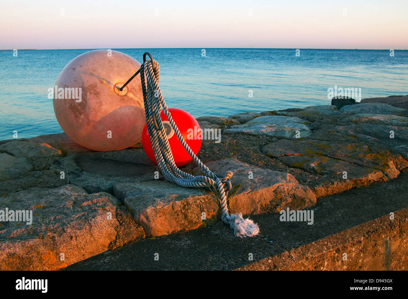 Boje in der nacht -Fotos und -Bildmaterial in hoher Auflösung – Alamy
