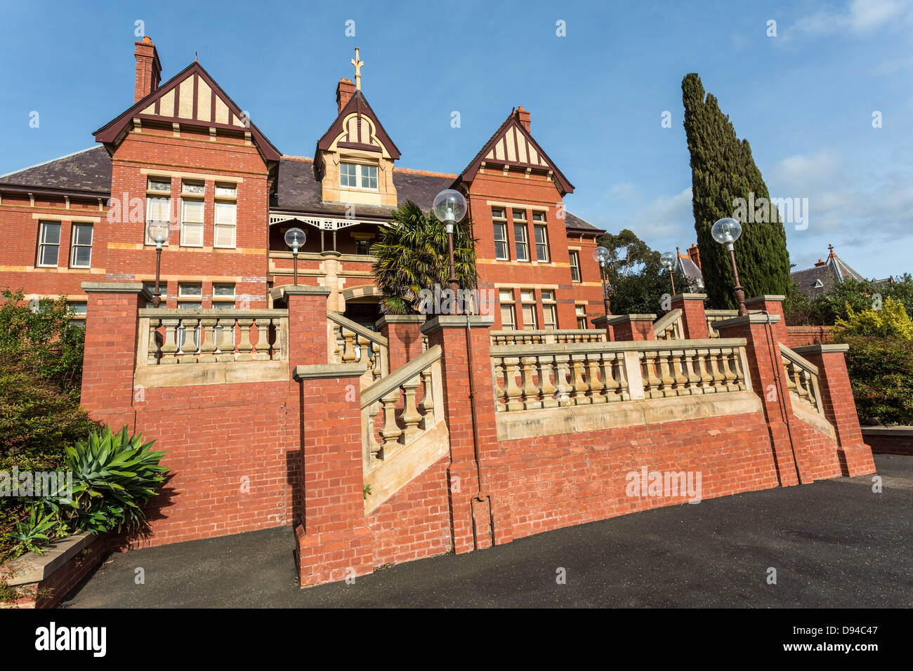Historische asylstruktur -Fotos und -Bildmaterial in hoher Auflösung ...