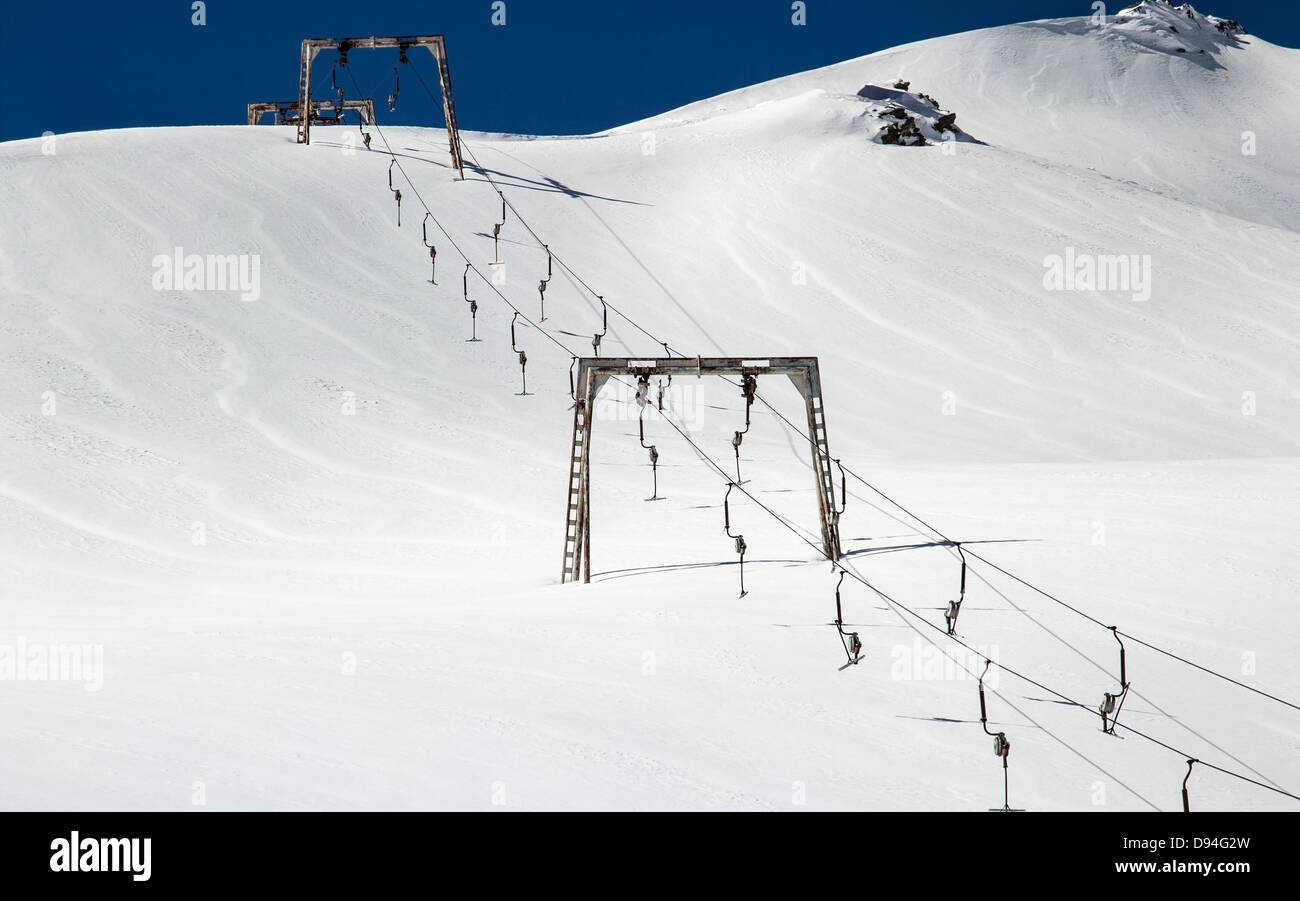 Alter skilift -Fotos und -Bildmaterial in hoher Auflösung – Alamy