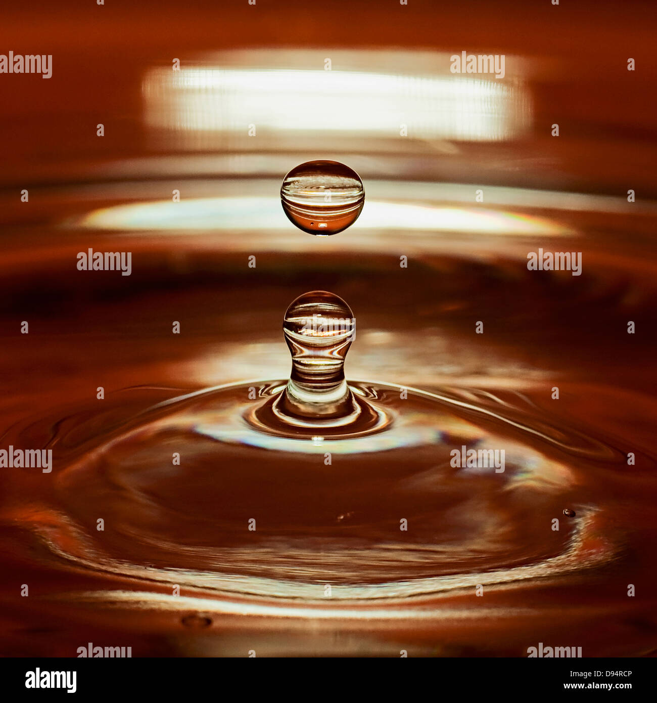 Wasser tropfen -Fotos und -Bildmaterial in hoher Auflösung – Alamy