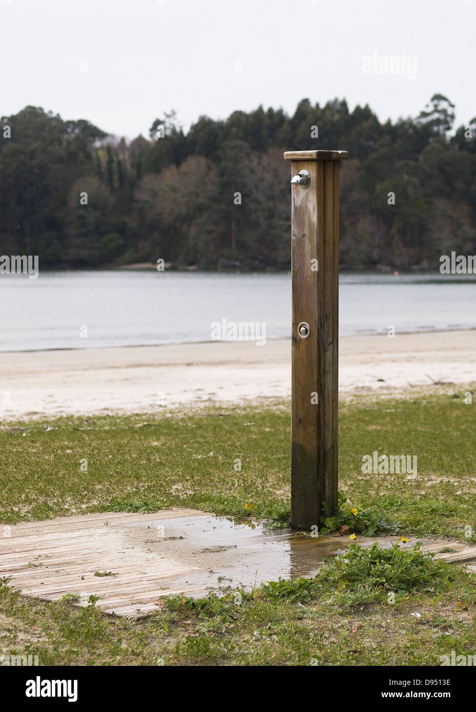 Dusche am strand -Fotos und -Bildmaterial in hoher Auflösung – Alamy