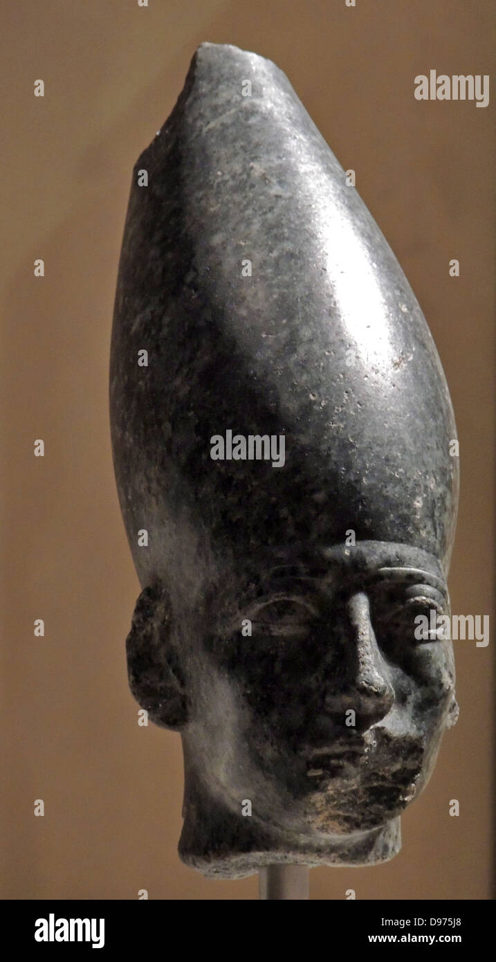 Crown of upper egypt -Fotos und -Bildmaterial in hoher Auflösung – Alamy