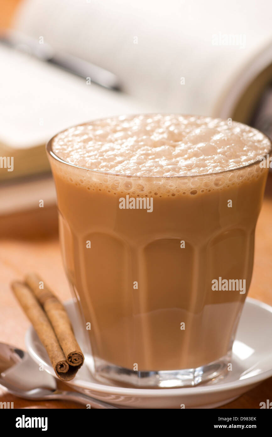 Teh tarik -Fotos und -Bildmaterial in hoher Auflösung – Alamy