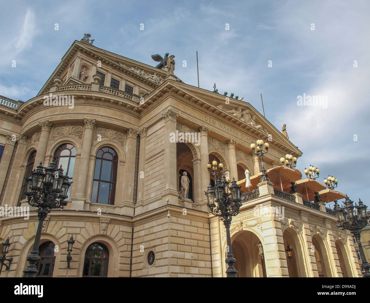 Alte oper altes opernhaus -Fotos und -Bildmaterial in hoher Auflösung ...