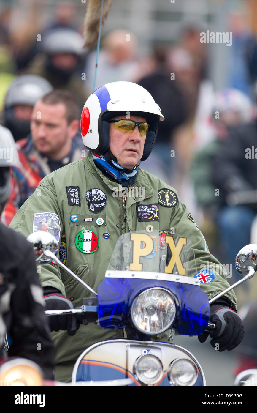 Eine vespa -Fotos und -Bildmaterial in hoher Auflösung – Alamy