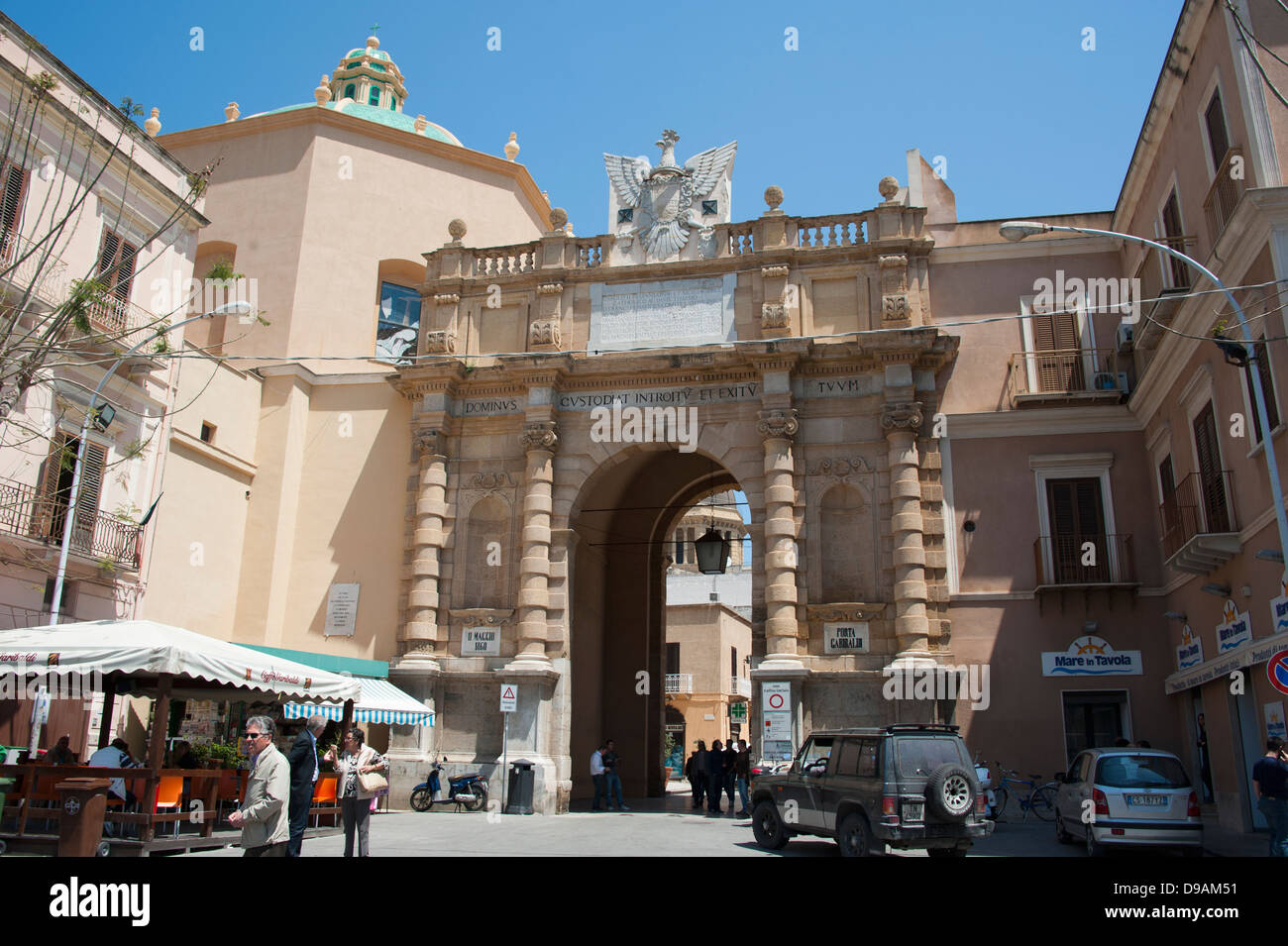 Stadt Tor Kirche Marsala Provinz Trapani Sizilien Italien Stadttor ...