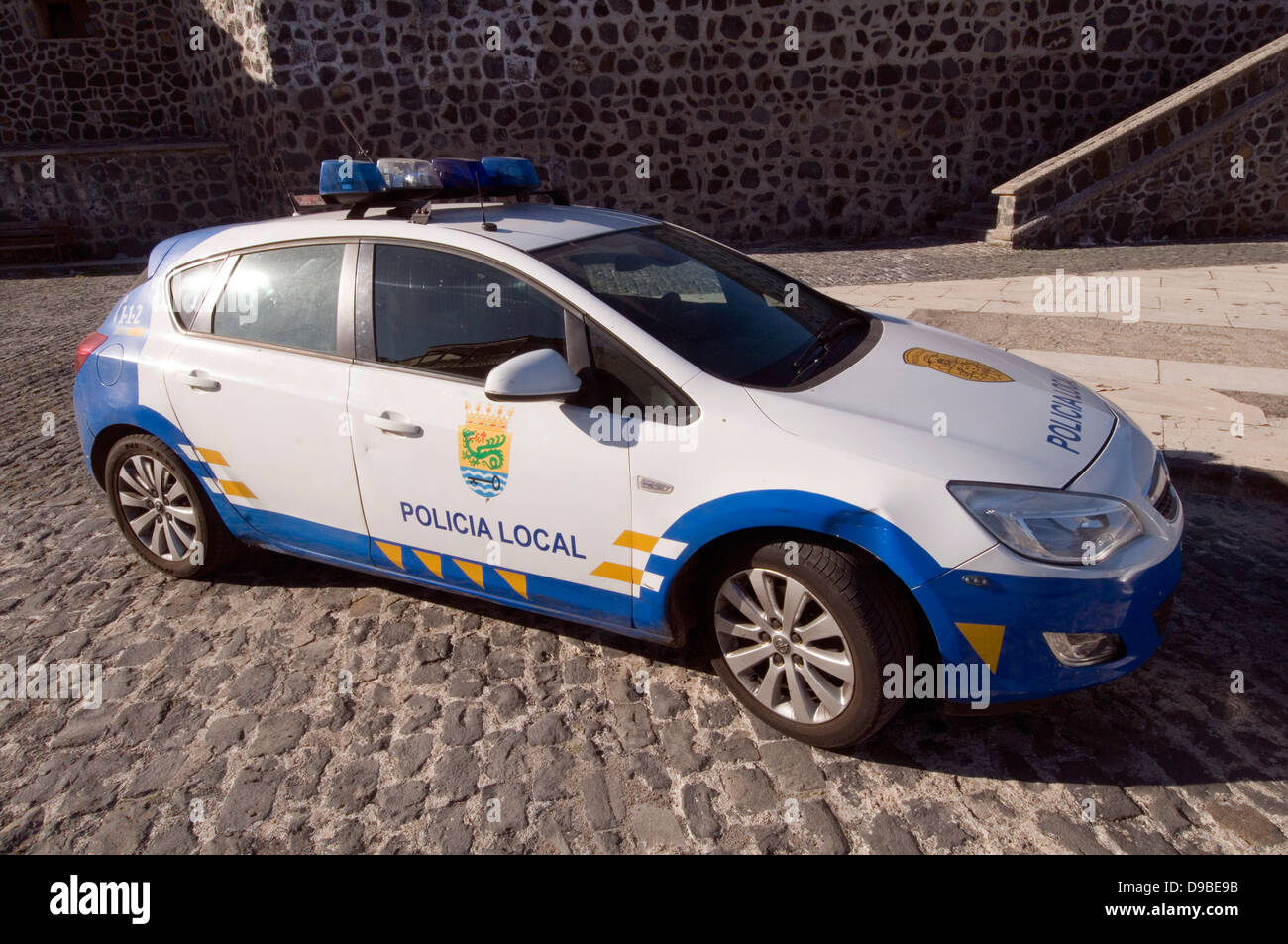 Spanish police cars spain -Fotos und -Bildmaterial in hoher Auflösung ...