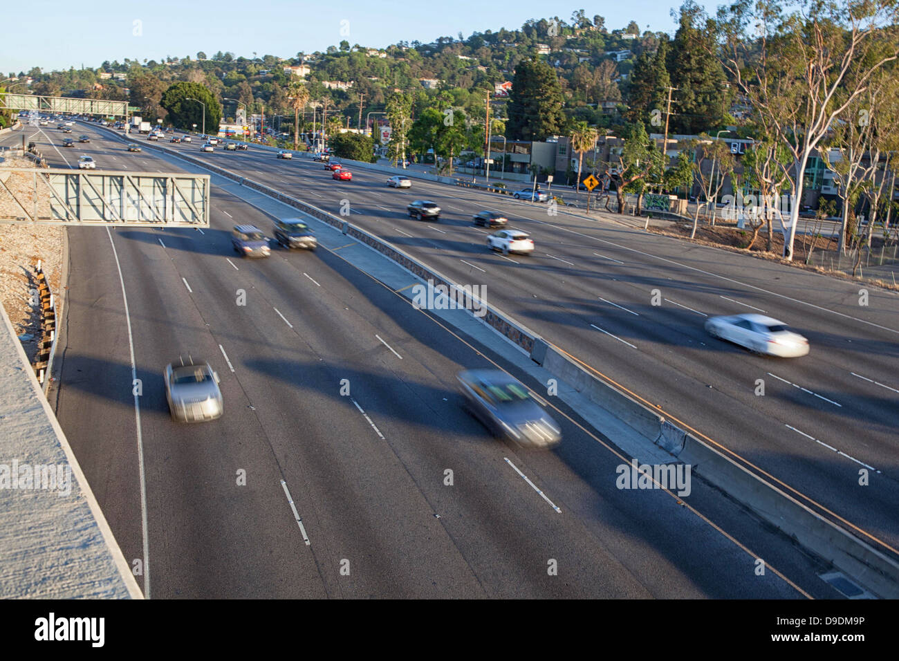 Erweiterung der stadtautobahn -Fotos und -Bildmaterial in hoher ...