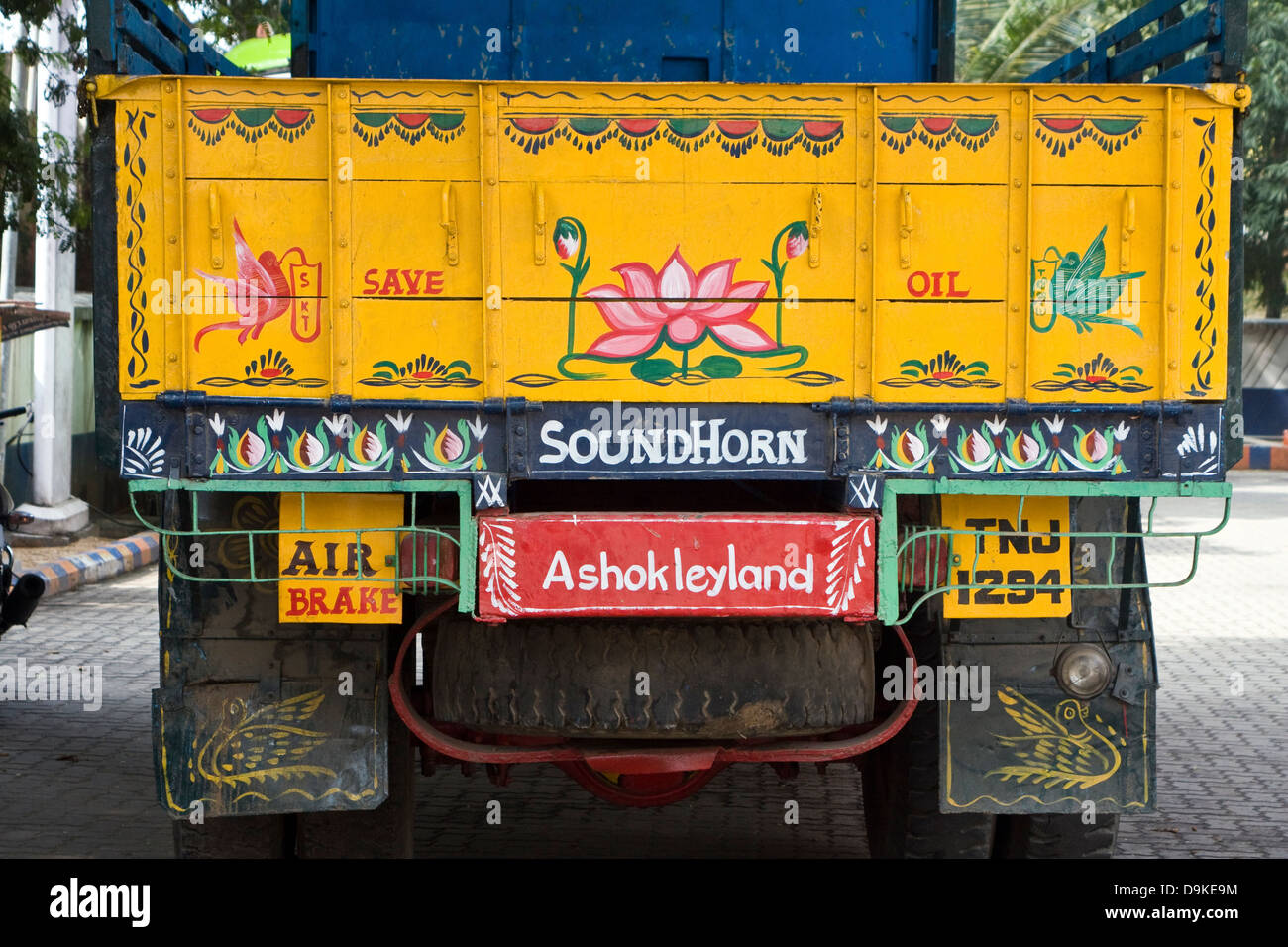 Indische Lastkraftwagen Stockfotos und -bilder Kaufen - Alamy