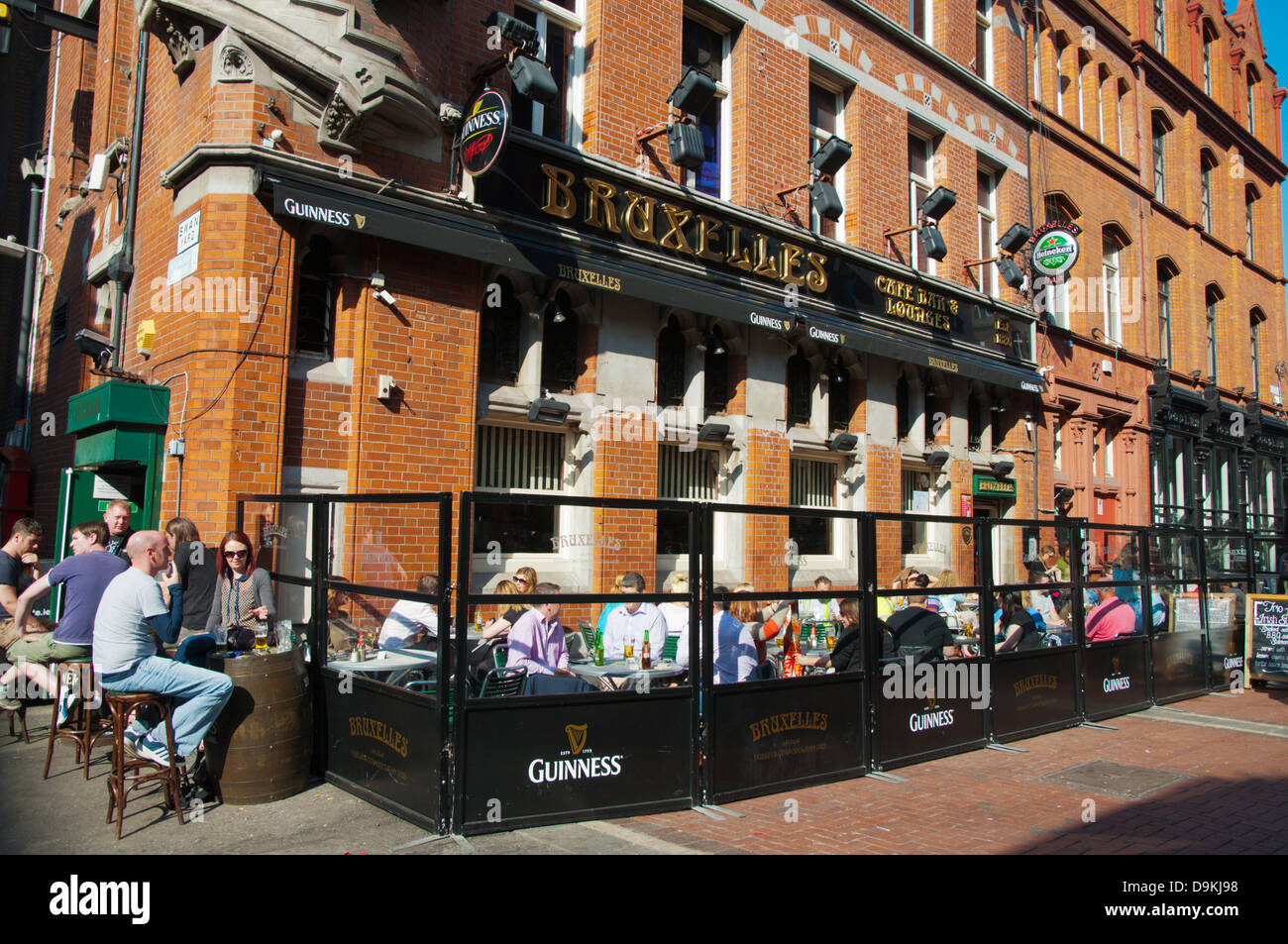 Harry bar -Fotos und -Bildmaterial in hoher Auflösung – Alamy