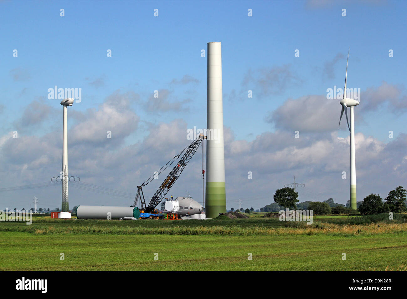 Aufbau Windrad Stockfotos und -bilder Kaufen - Alamy