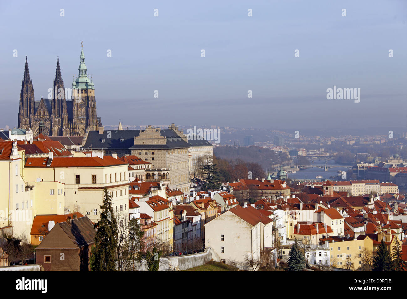 Cechuv most vltava prague -Fotos und -Bildmaterial in hoher Auflösung ...