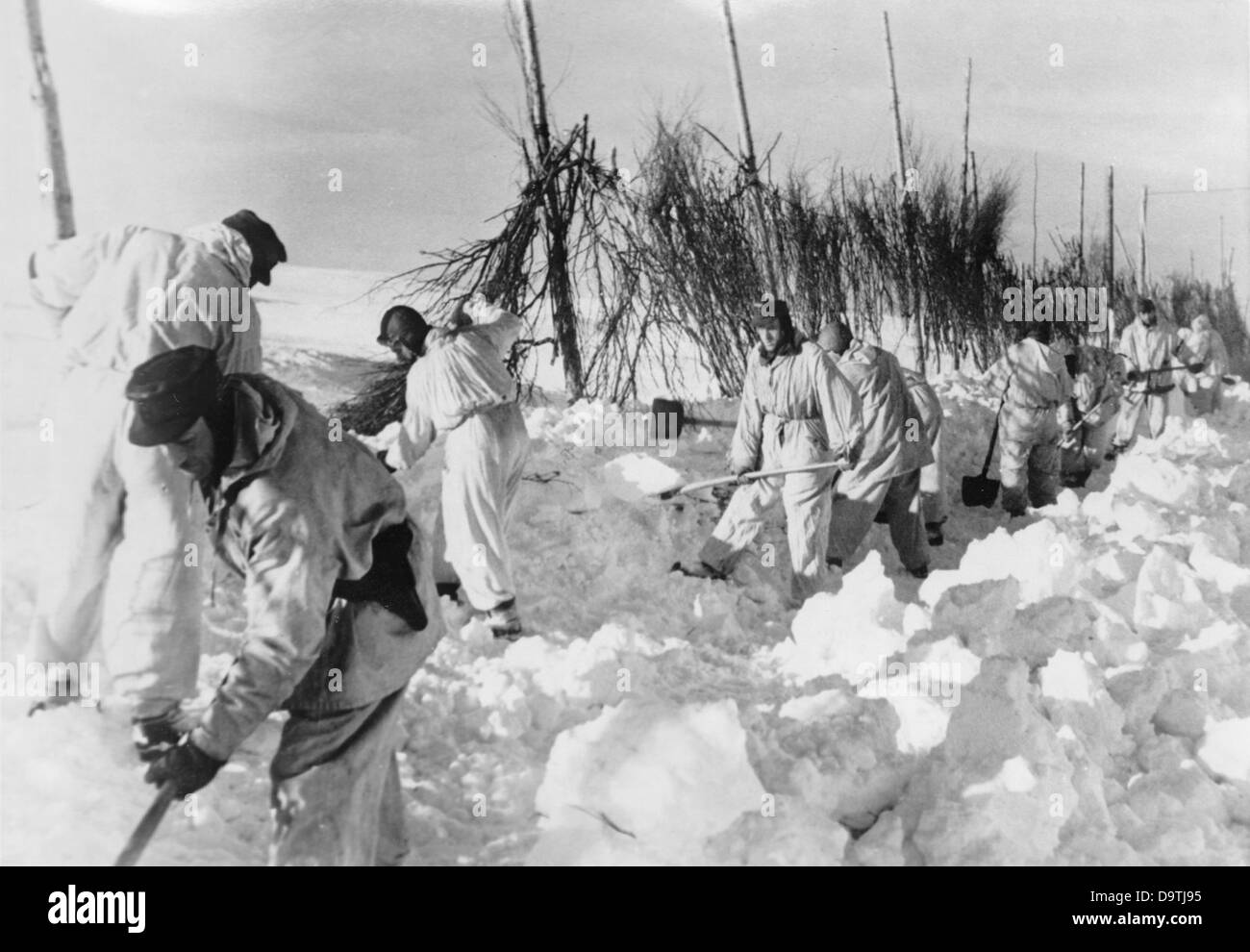 Winter 1944 wehrmacht Schwarzweiß-Stockfotos und -bilder - Alamy