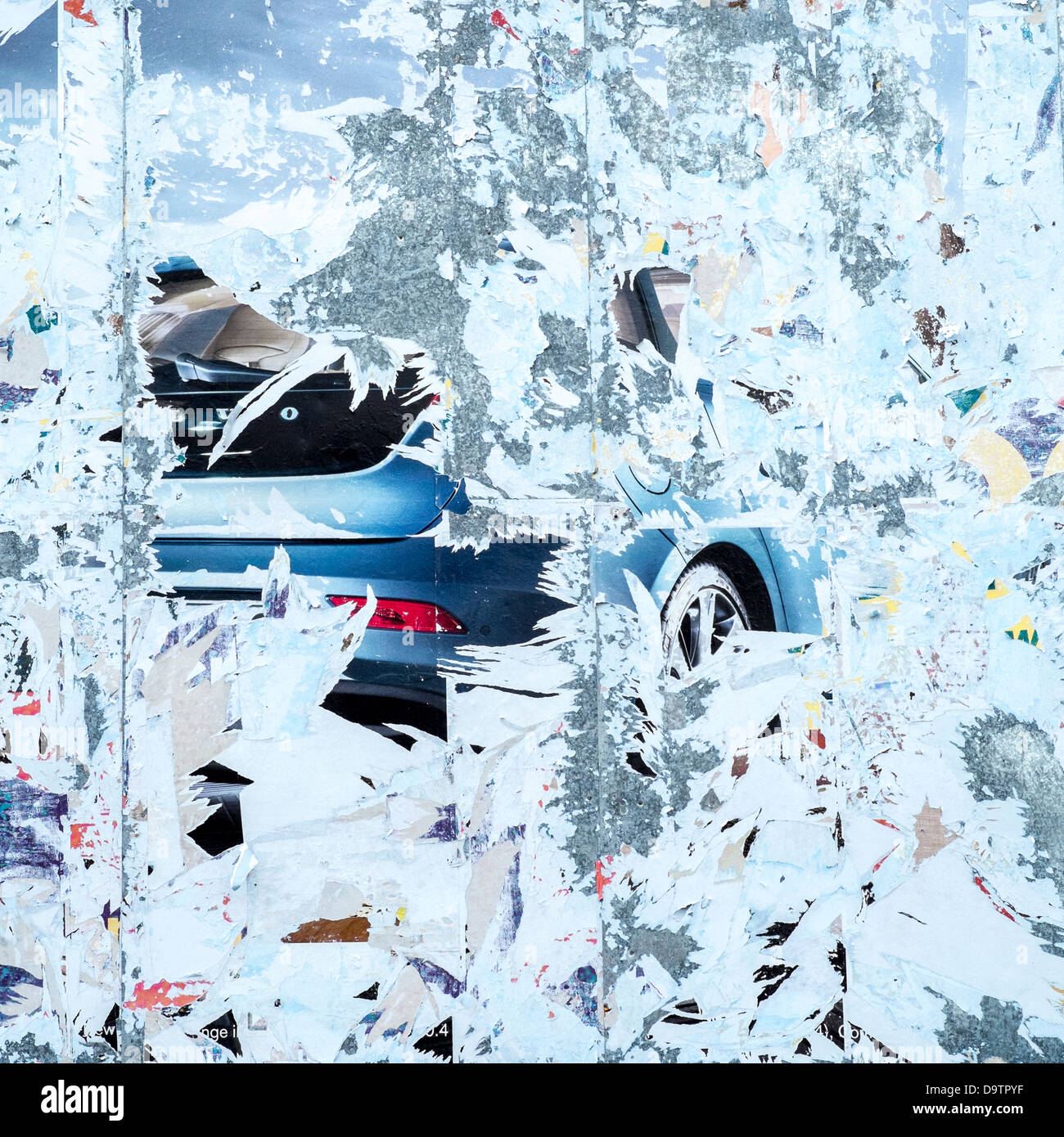 Schichten von zerrissenen und Riss Plakat Poster Enthüllung Teil einer ...