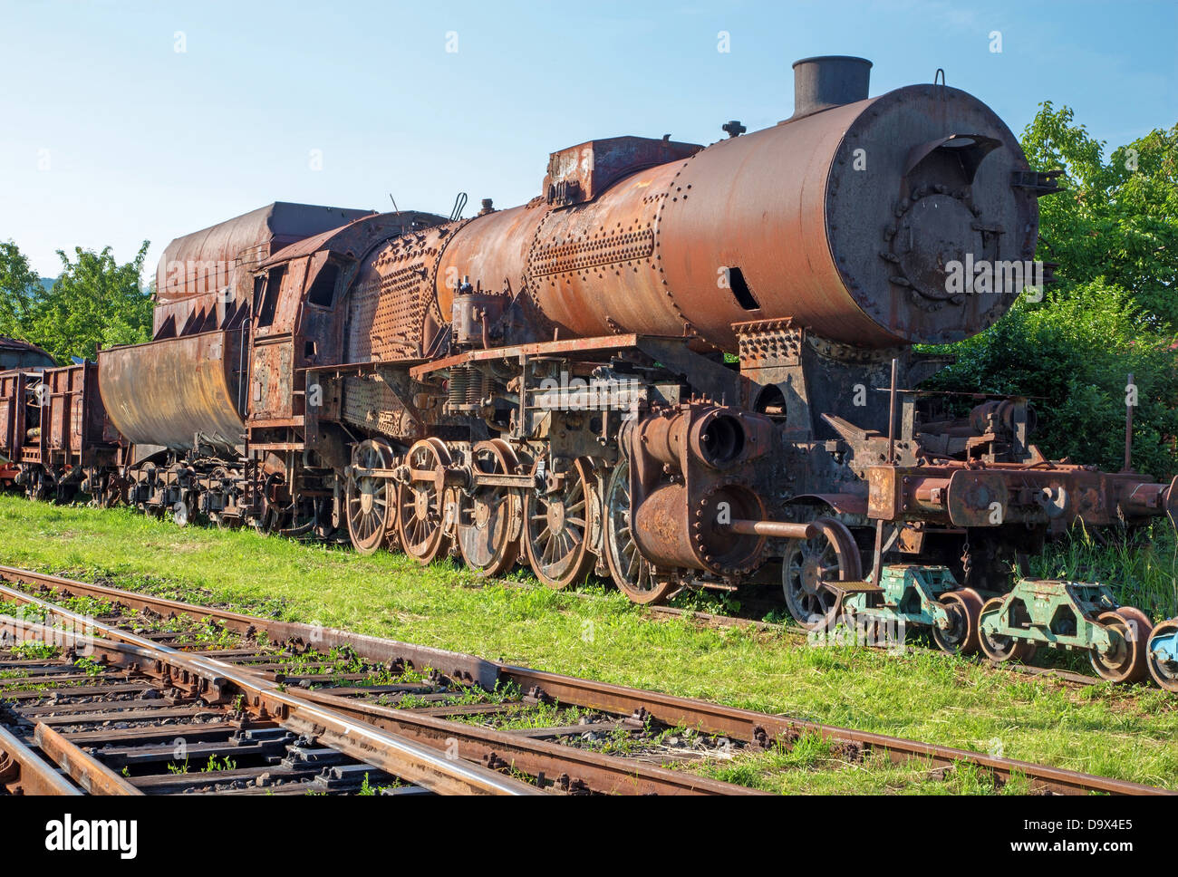 Alte rostdampflokomotive -Fotos und -Bildmaterial in hoher Auflösung ...