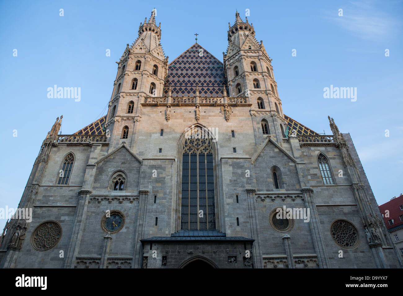 Kirchturm der Stephansdom in Wien, Österreich Stockfotografie - Alamy