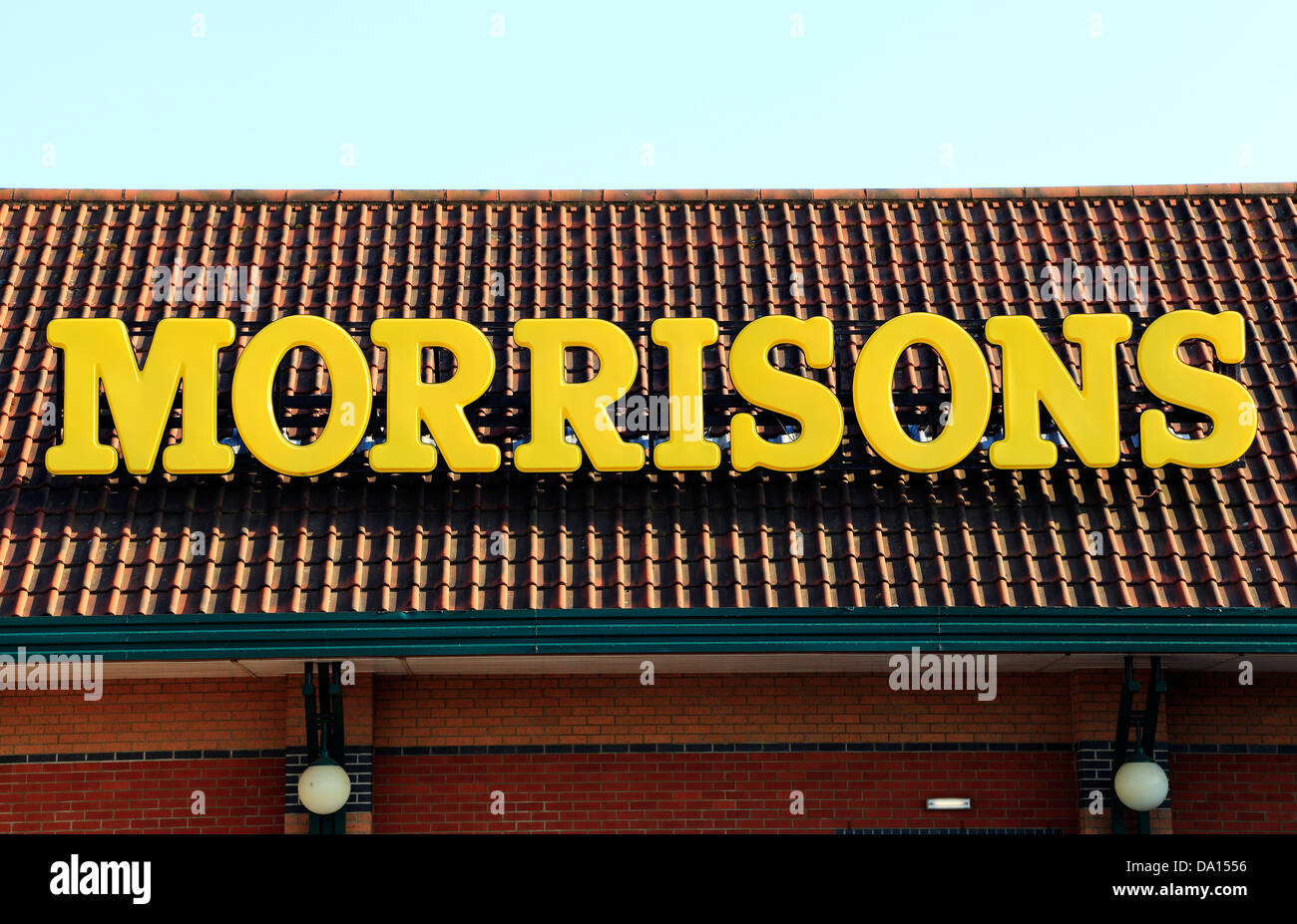 Morrisons Supermarkt Zeichen, Logo, Fakenham, Norfolk England UK ...