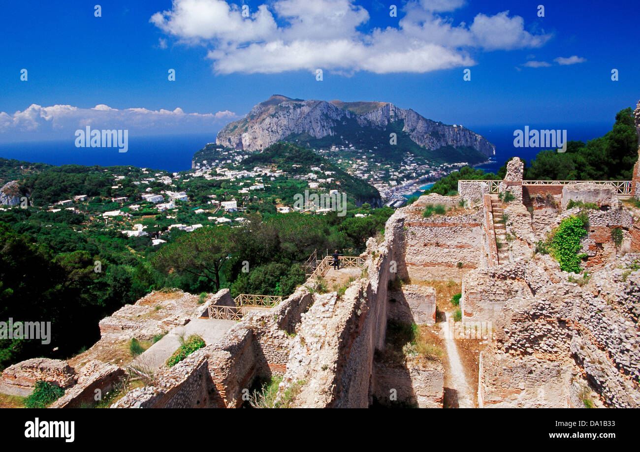 Tiberius at capri -Fotos und -Bildmaterial in hoher Auflösung – Alamy