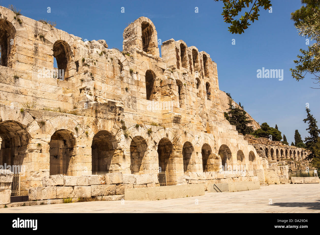 Odeon des Herodes Atticus, befindet sich am südwestlichen Hang der ...