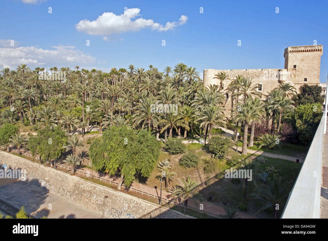 Elche stadtpark -Fotos und -Bildmaterial in hoher Auflösung – Alamy