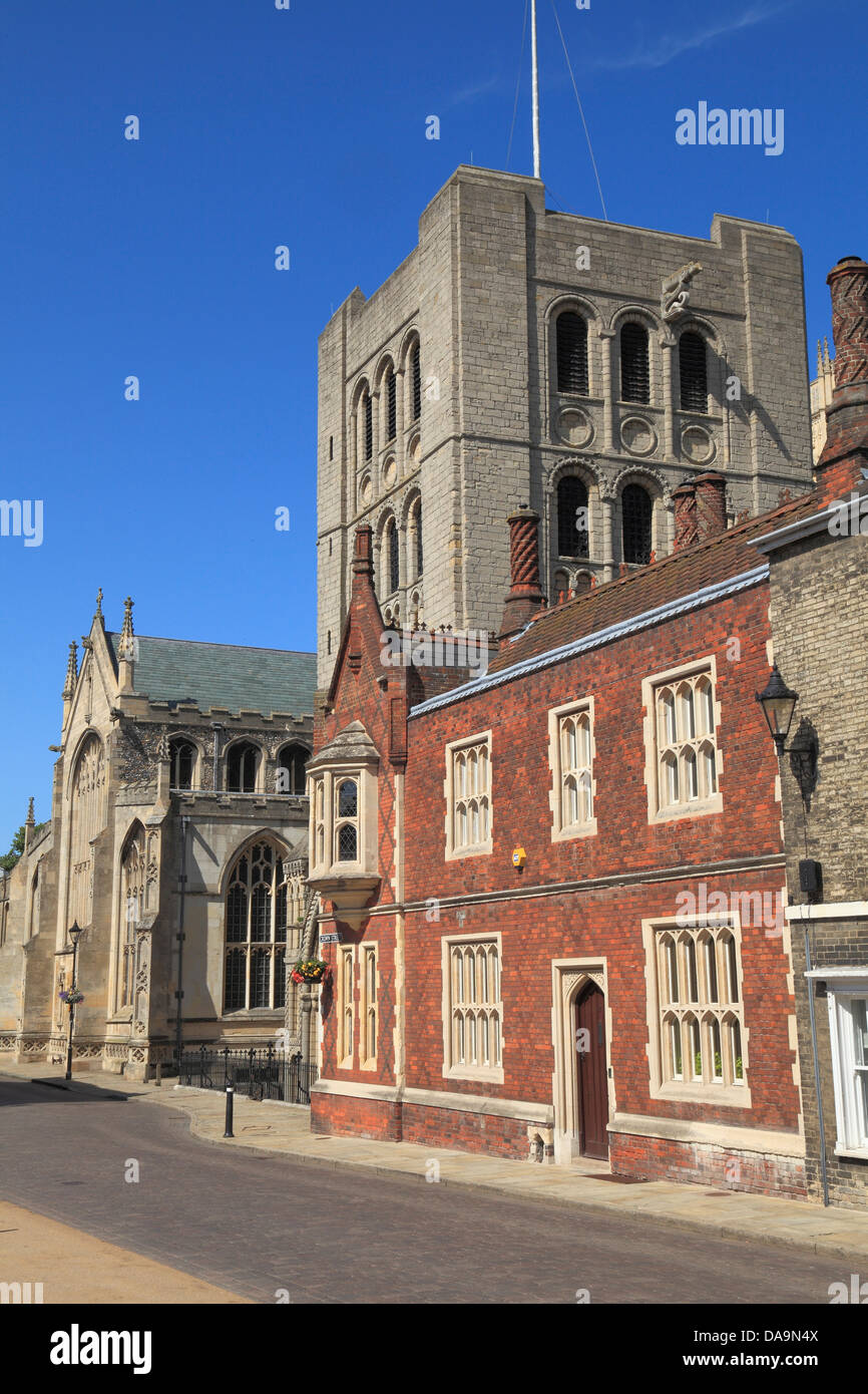 Das normannische tor und die kathedrale -Fotos und -Bildmaterial in ...