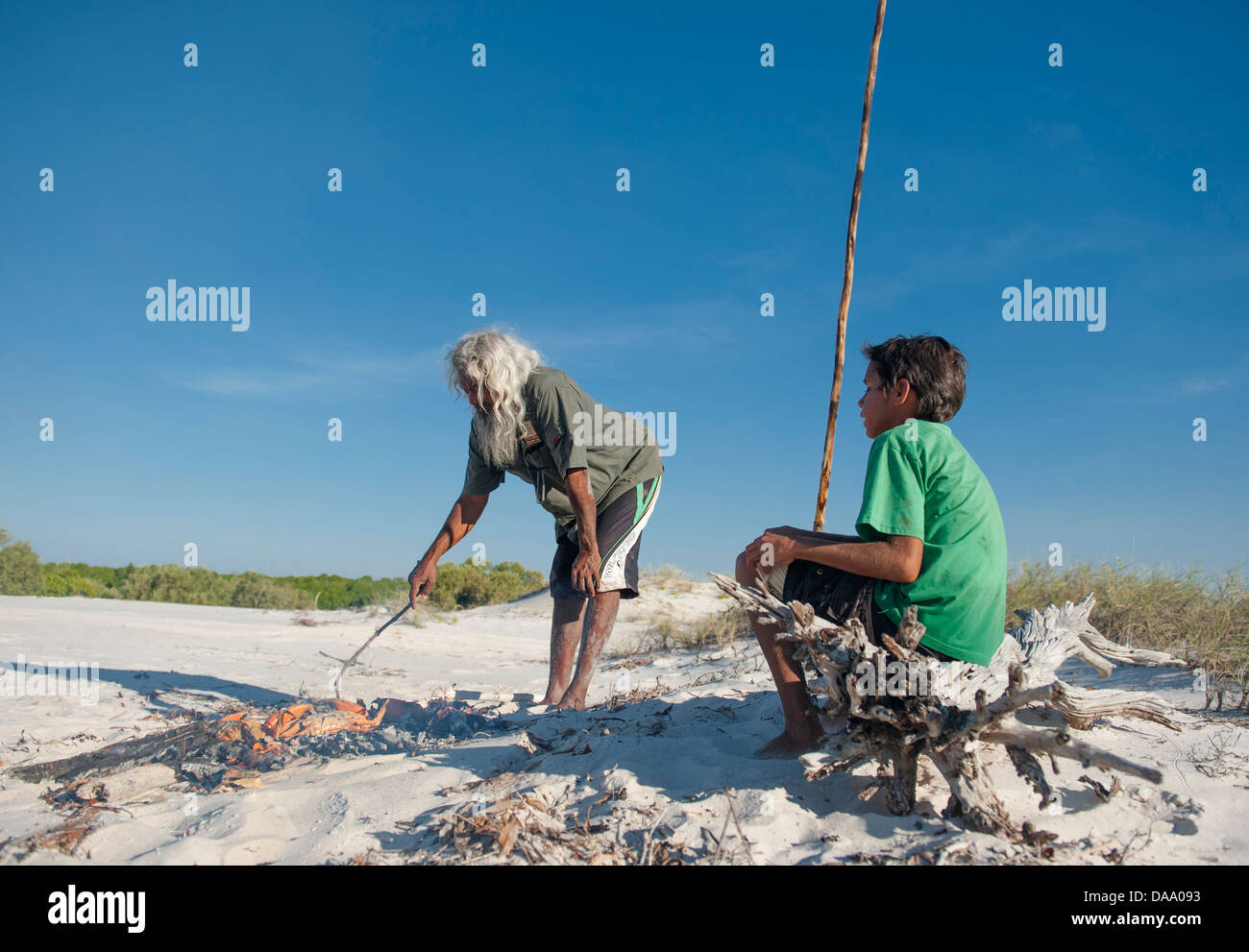 Aborigines australia hunting -Fotos und -Bildmaterial in hoher ...