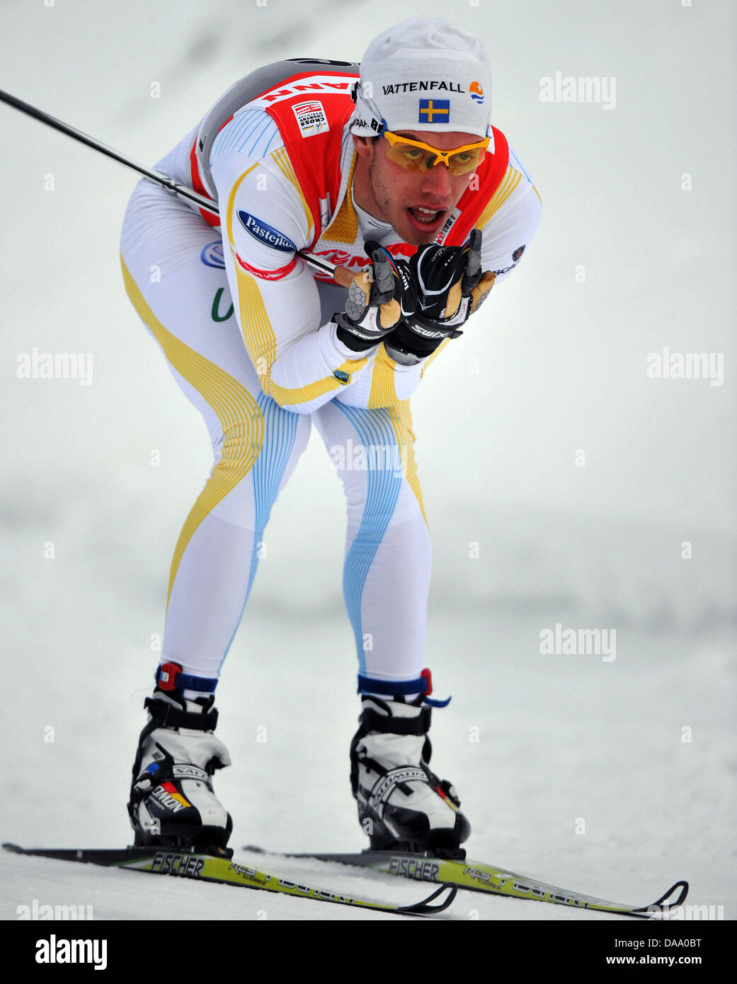 Schwedische cross-country Skifahrer Marcus Hellner gewinnt den Prolog ...