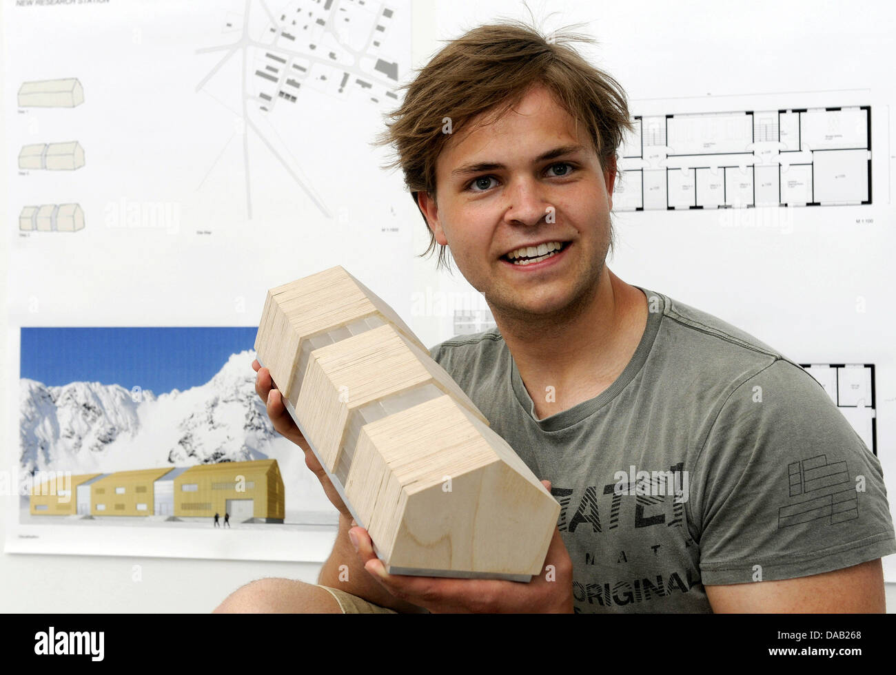 Manuel neuer 2013 -Fotos und -Bildmaterial in hoher Auflösung – Alamy