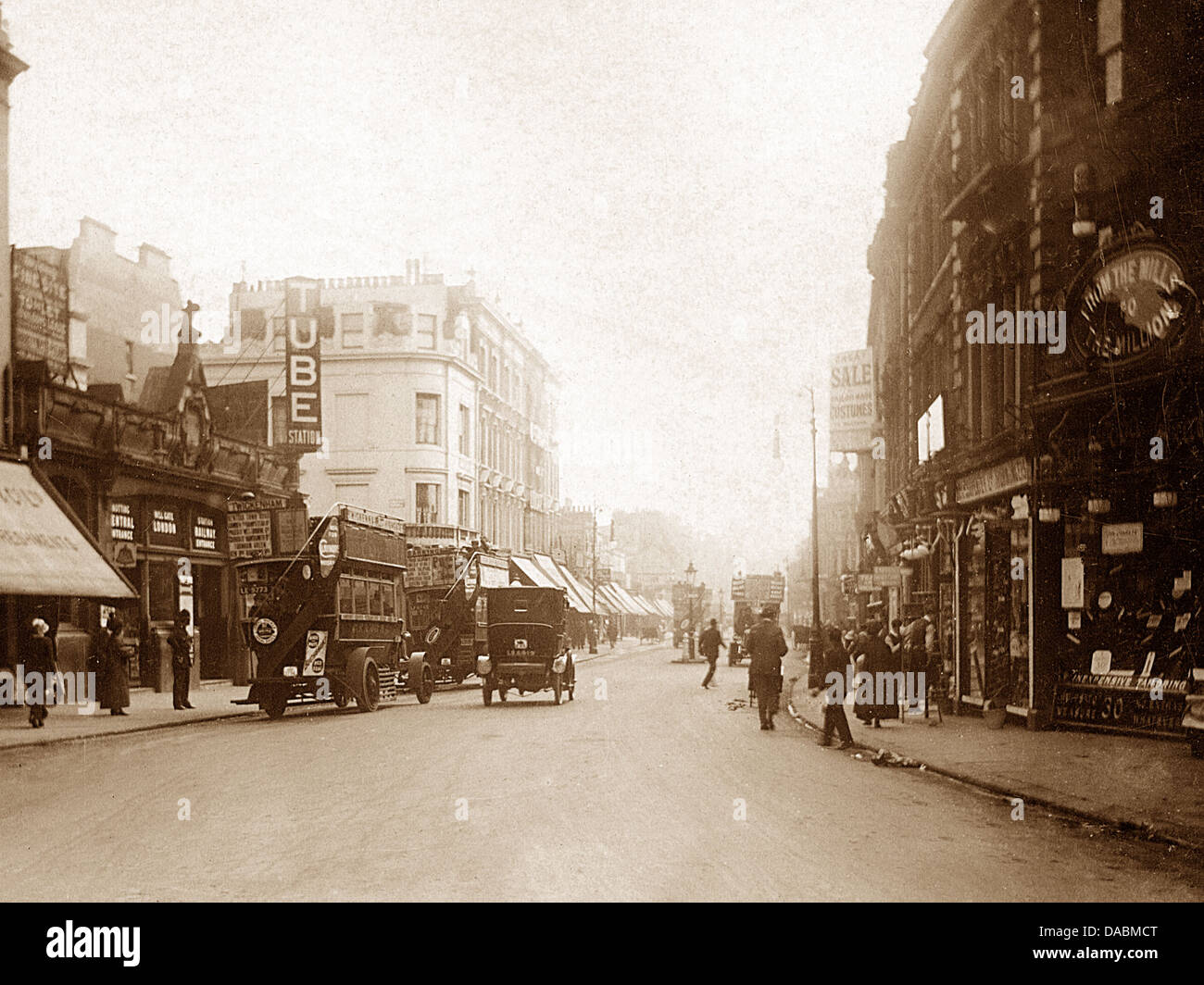 London Notting Hill Gate High Street wahrscheinlich der 1920er Jahre ...
