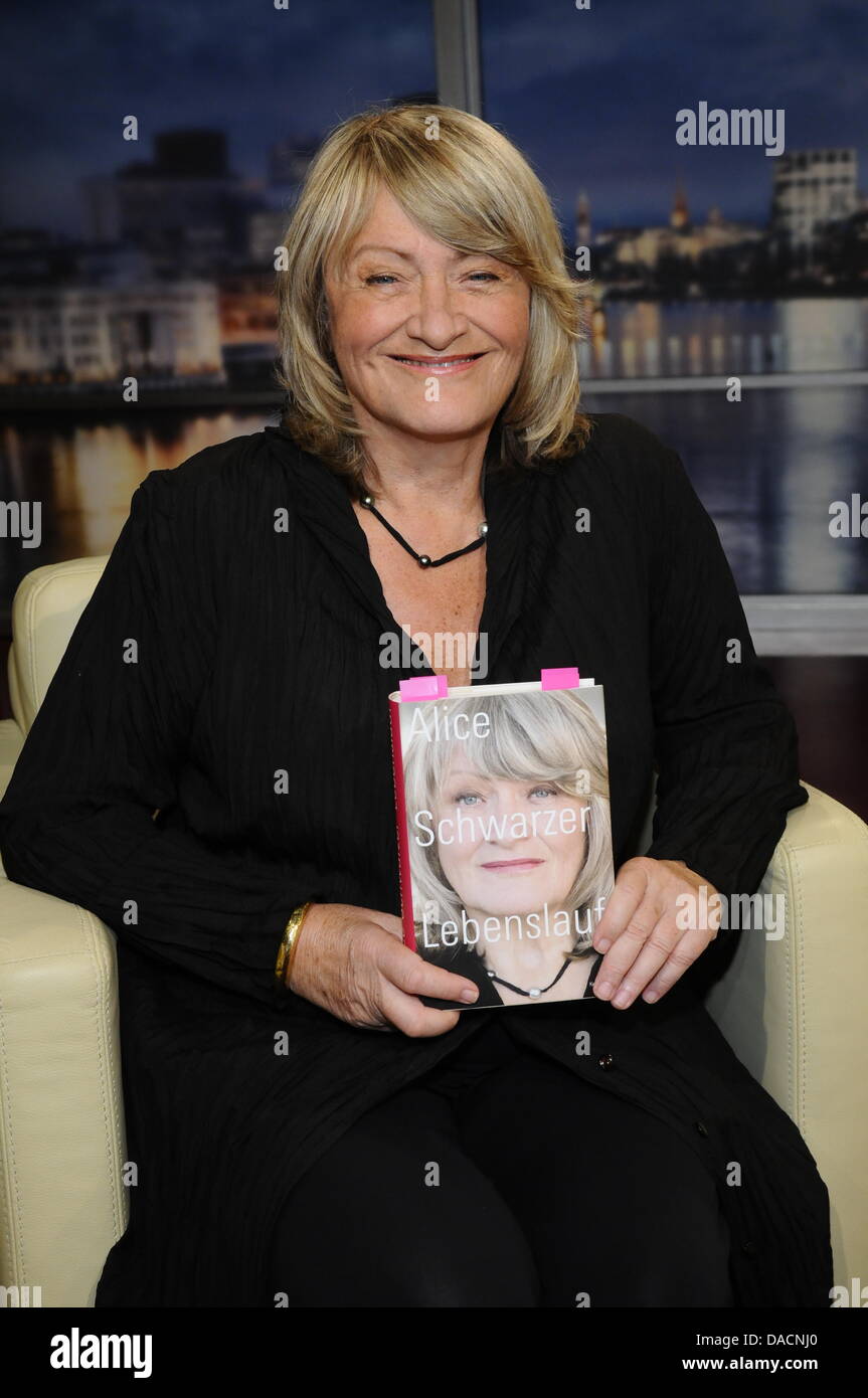 Die Journalistin Und Feministin Alice Schwarzer Zu Gast Bei der ARD ...