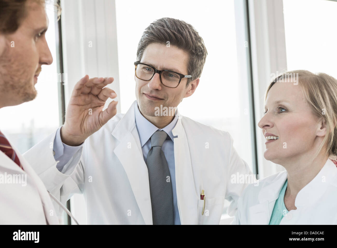 Medizin tablette -Fotos und -Bildmaterial in hoher Auflösung – Alamy