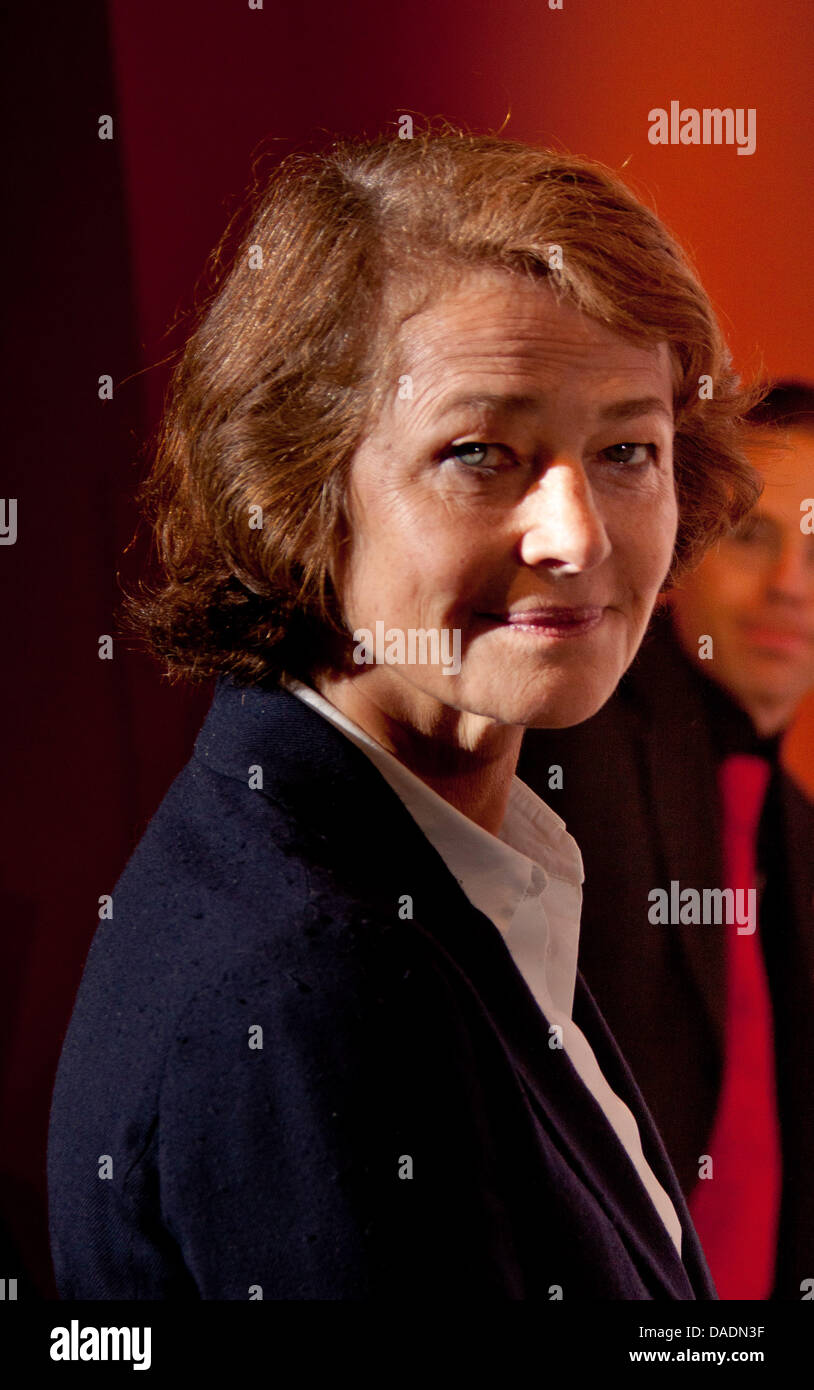 Schauspielerin charlotte rampling -Fotos und -Bildmaterial in hoher ...