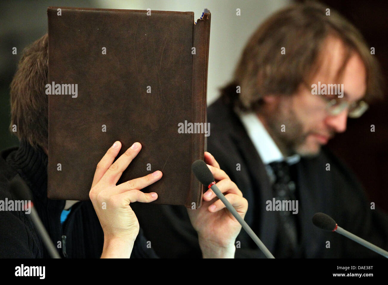 Lawyer courtroom germany -Fotos und -Bildmaterial in hoher Auflösung ...