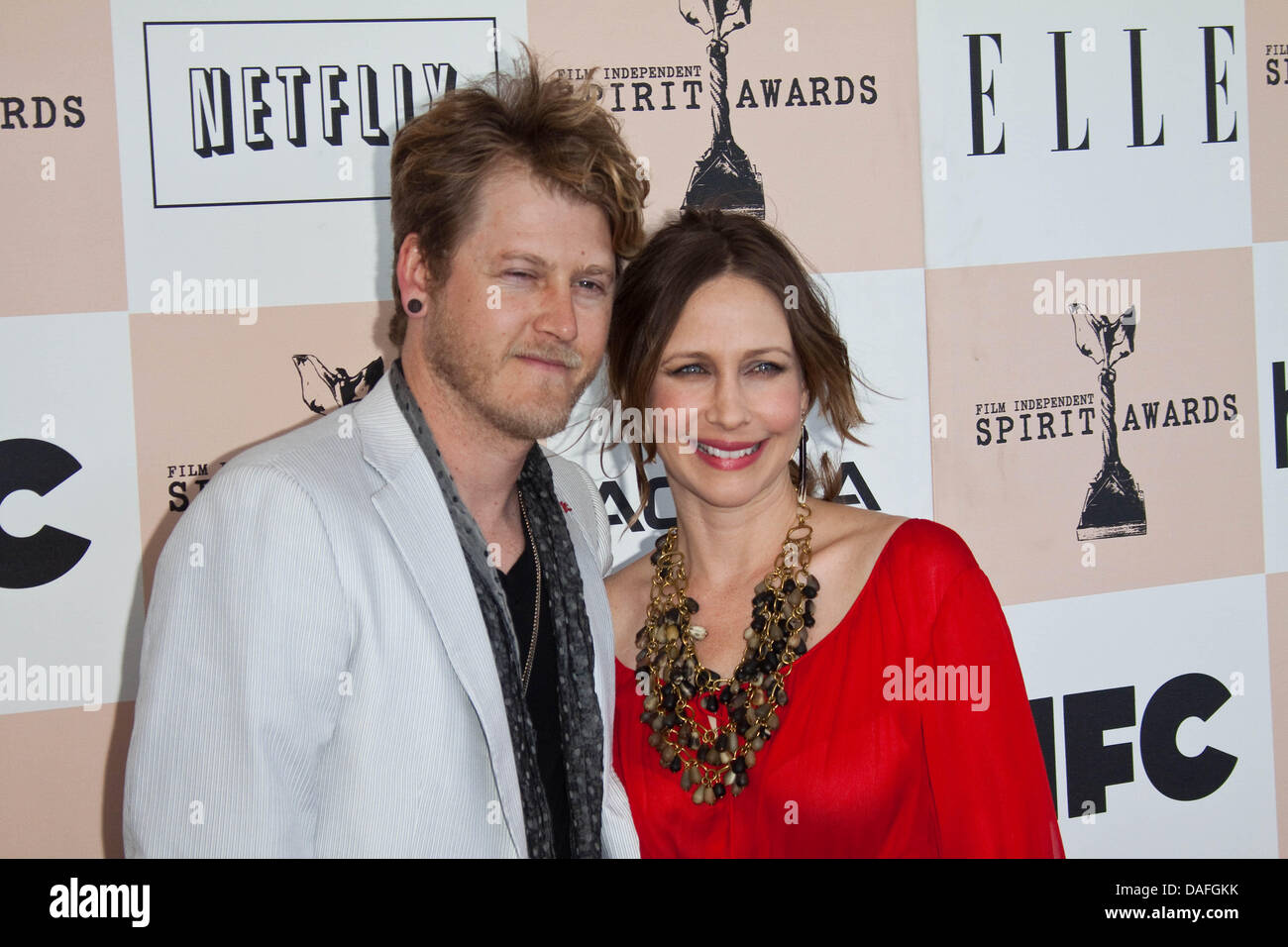 Vera Farmiga Ehemann Renn Hawkey At Stockfotos und -bilder Kaufen - Alamy