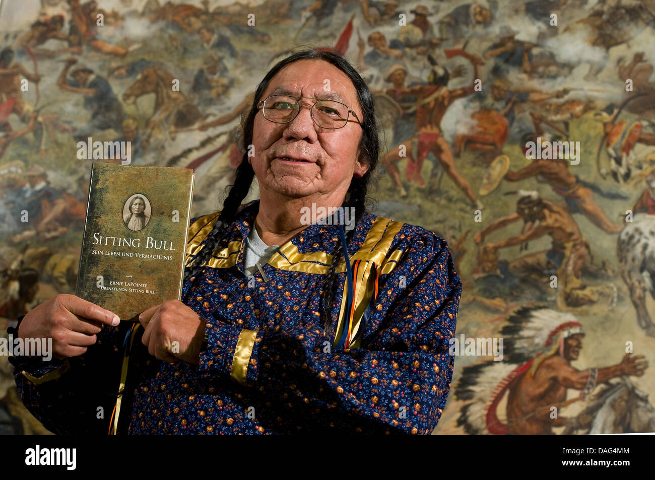 Ernie LaPointe, Urenkel des Hunkpapa Lakota Sioux Häuptling Sitting Bull, besucht Karl-May ...