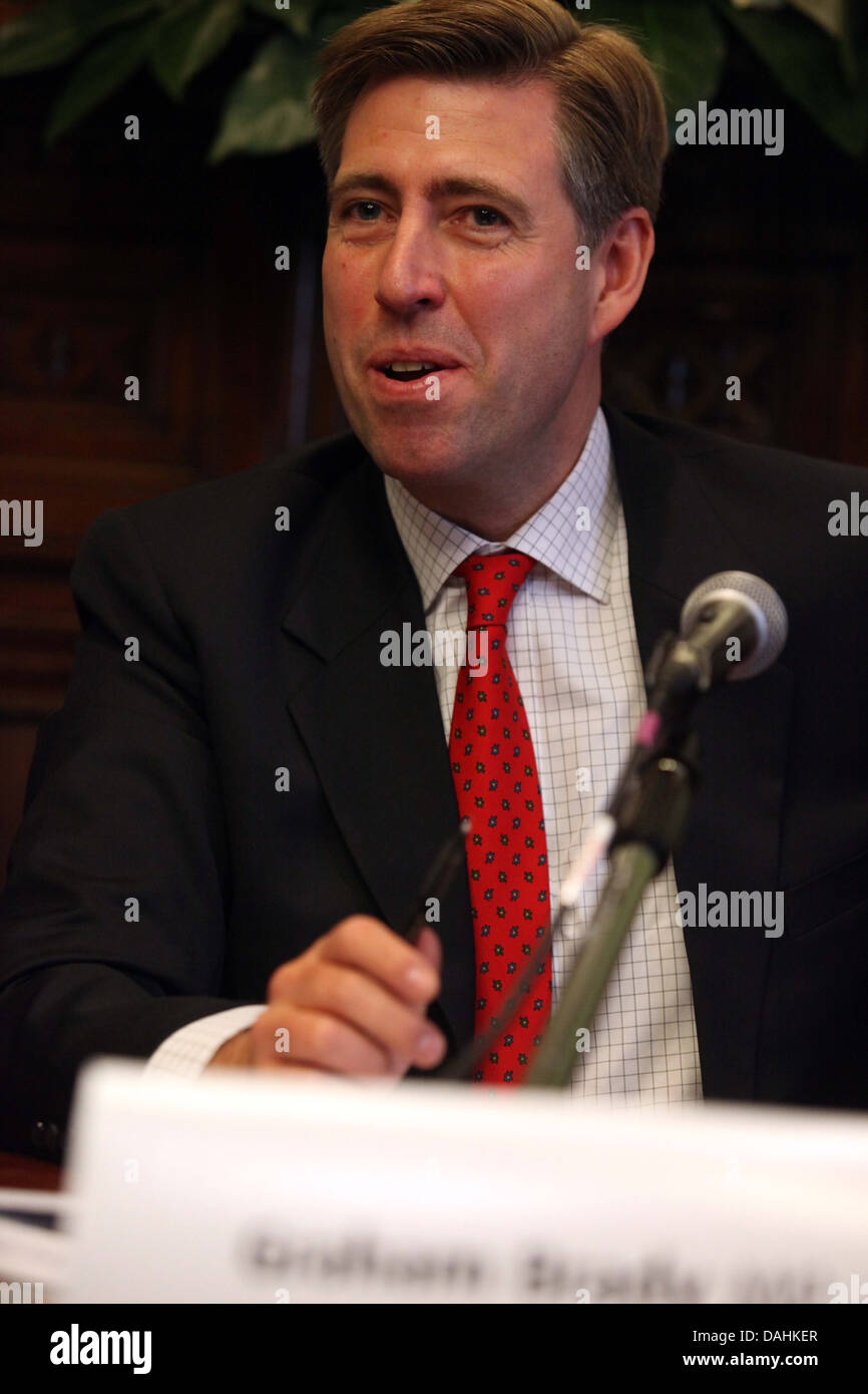 Graham brady mp -Fotos und -Bildmaterial in hoher Auflösung – Alamy