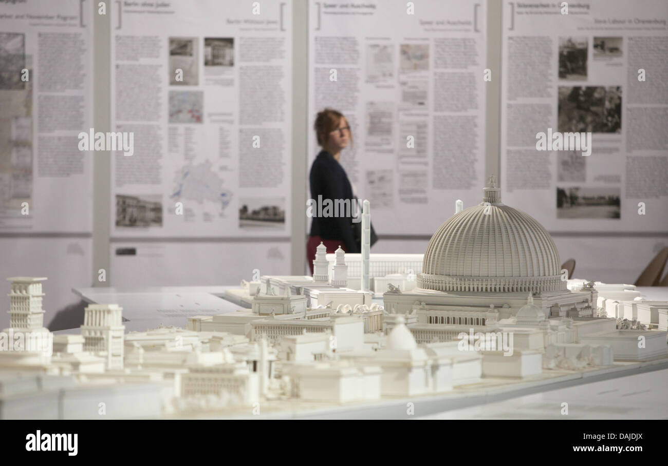 Nazi architecture model -Fotos und -Bildmaterial in hoher Auflösung – Alamy