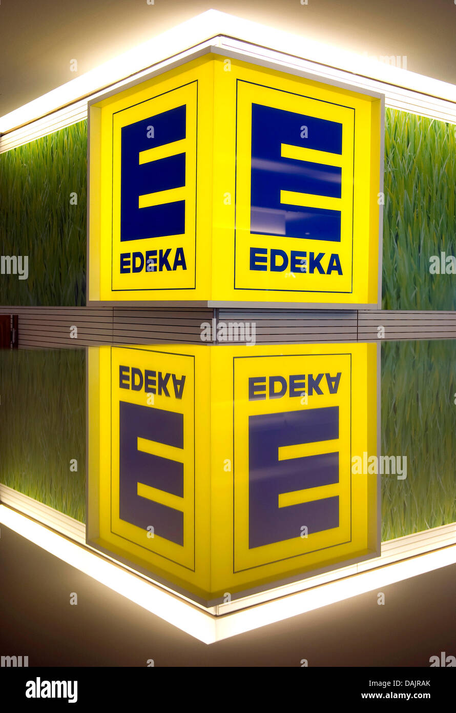 Edeka gruppe -Fotos und -Bildmaterial in hoher Auflösung – Alamy