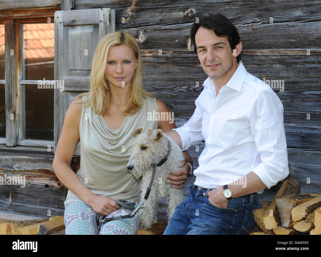 Veronica ferres 2011 -Fotos und -Bildmaterial in hoher Auflösung – Alamy