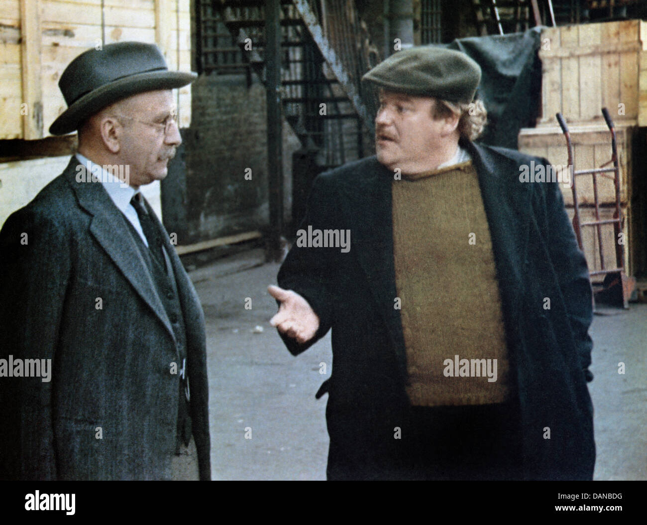Die alf garnett saga 1972 warren mitchell -Fotos und -Bildmaterial in ...