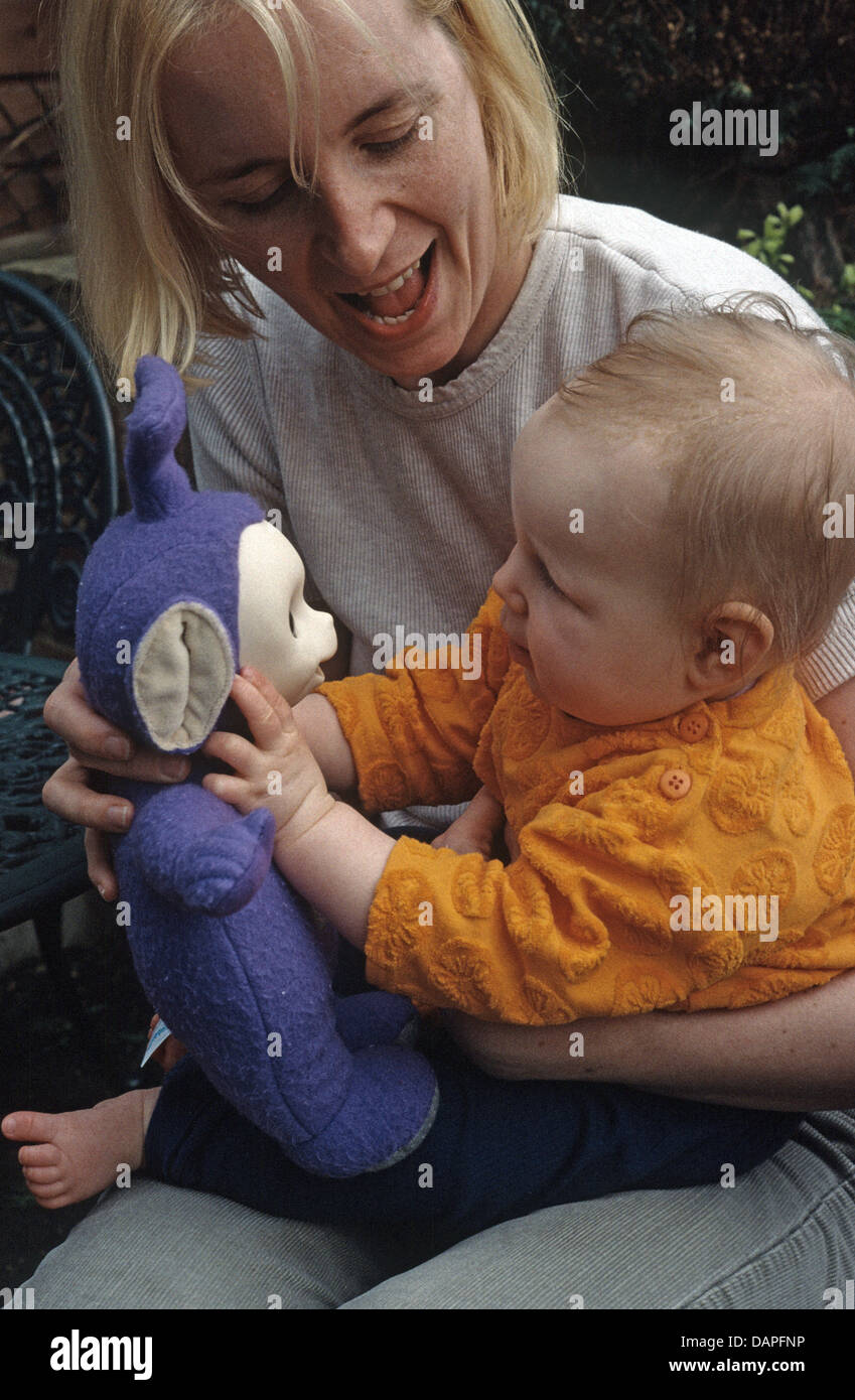 Fernsehen tubbies -Fotos und -Bildmaterial in hoher Auflösung – Alamy