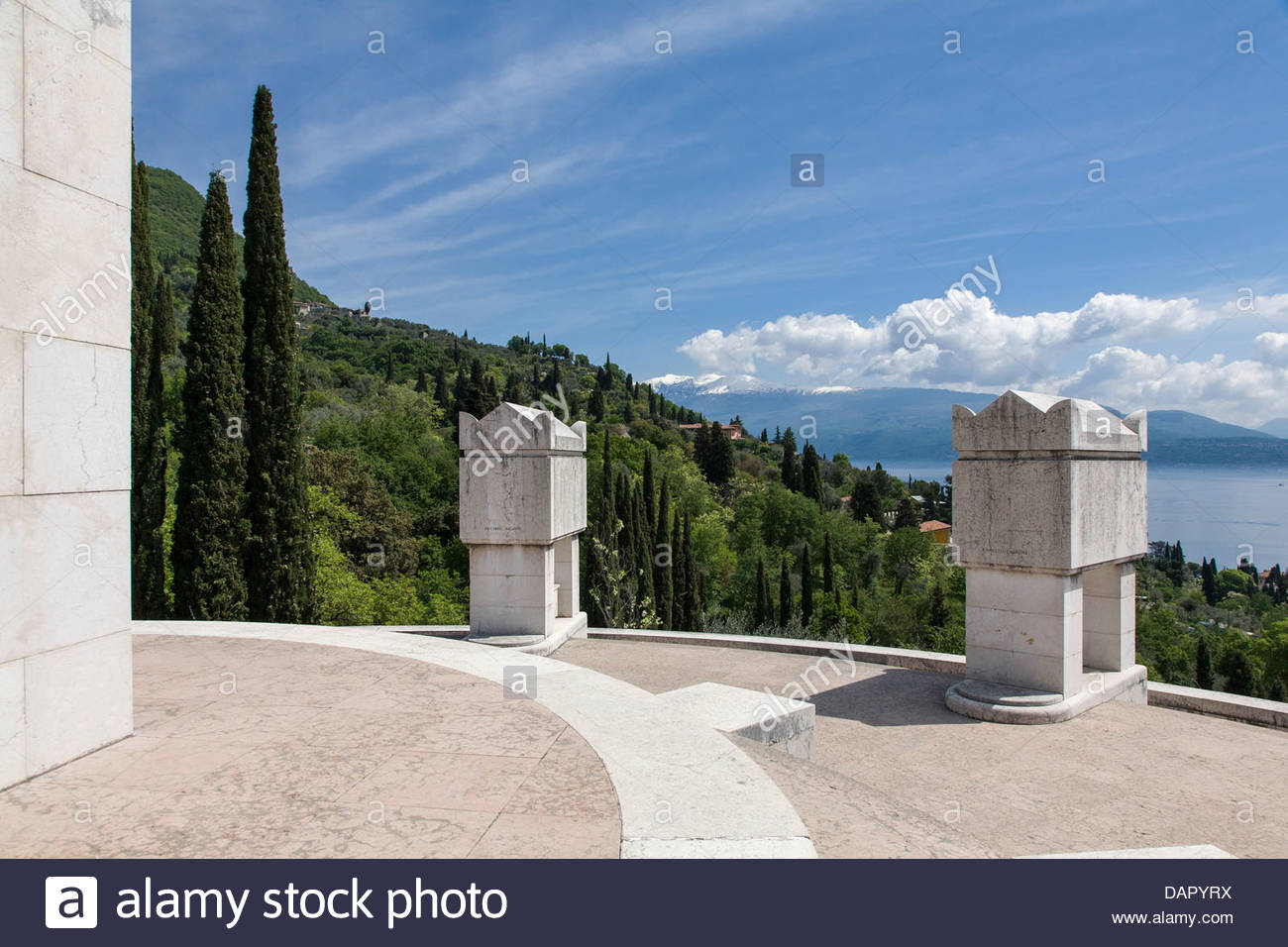 Lombardy Gardone Riviera Vittoriale Mausoleum Stockfotos und -bilder Kaufen - Alamy