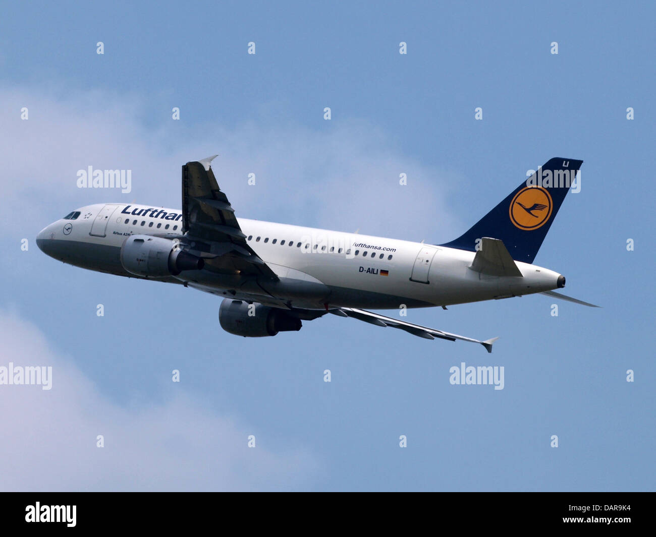Lufthansa a380 cockpit -Fotos und -Bildmaterial in hoher Auflösung – Alamy