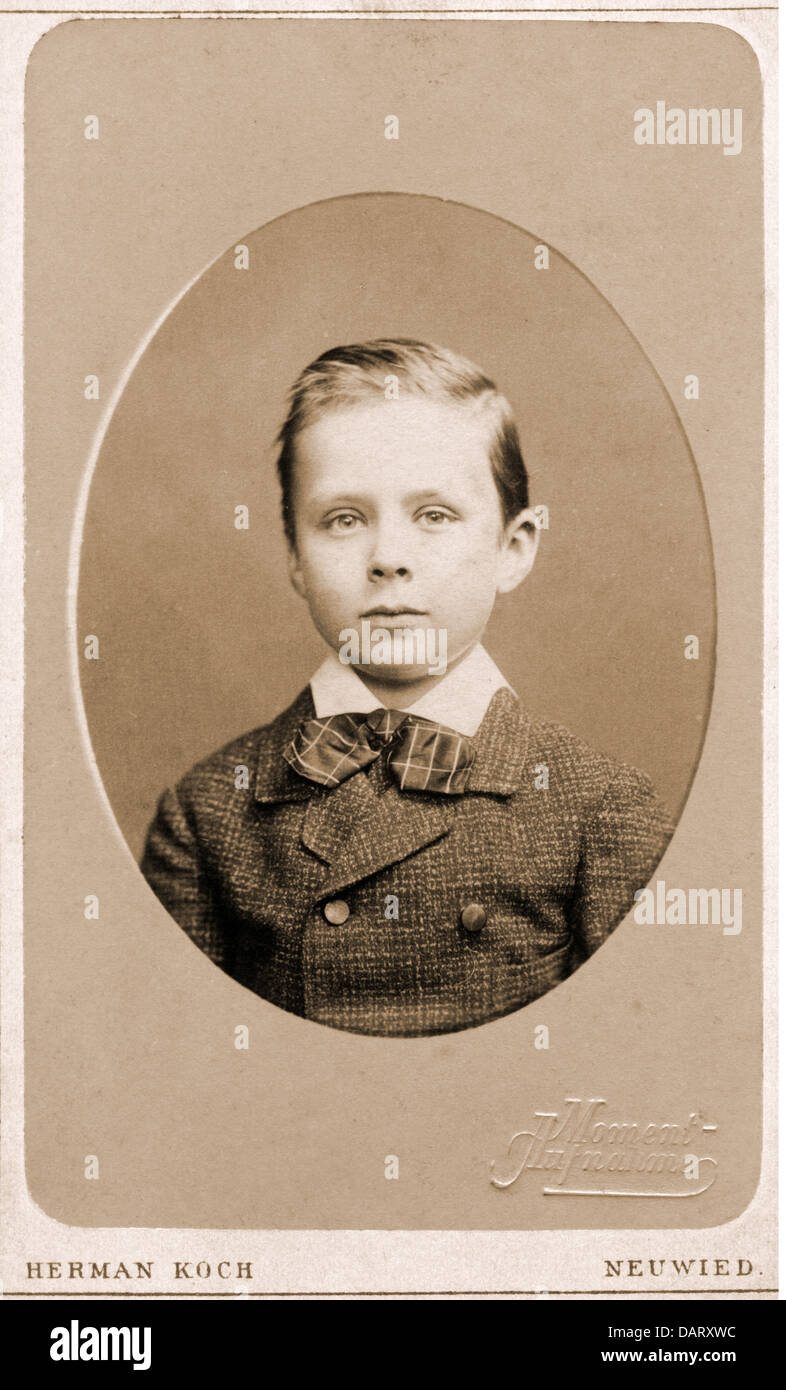 Personen, Kinder, Junge, carte-de-visite von Herman Koch, Neuwied am ...