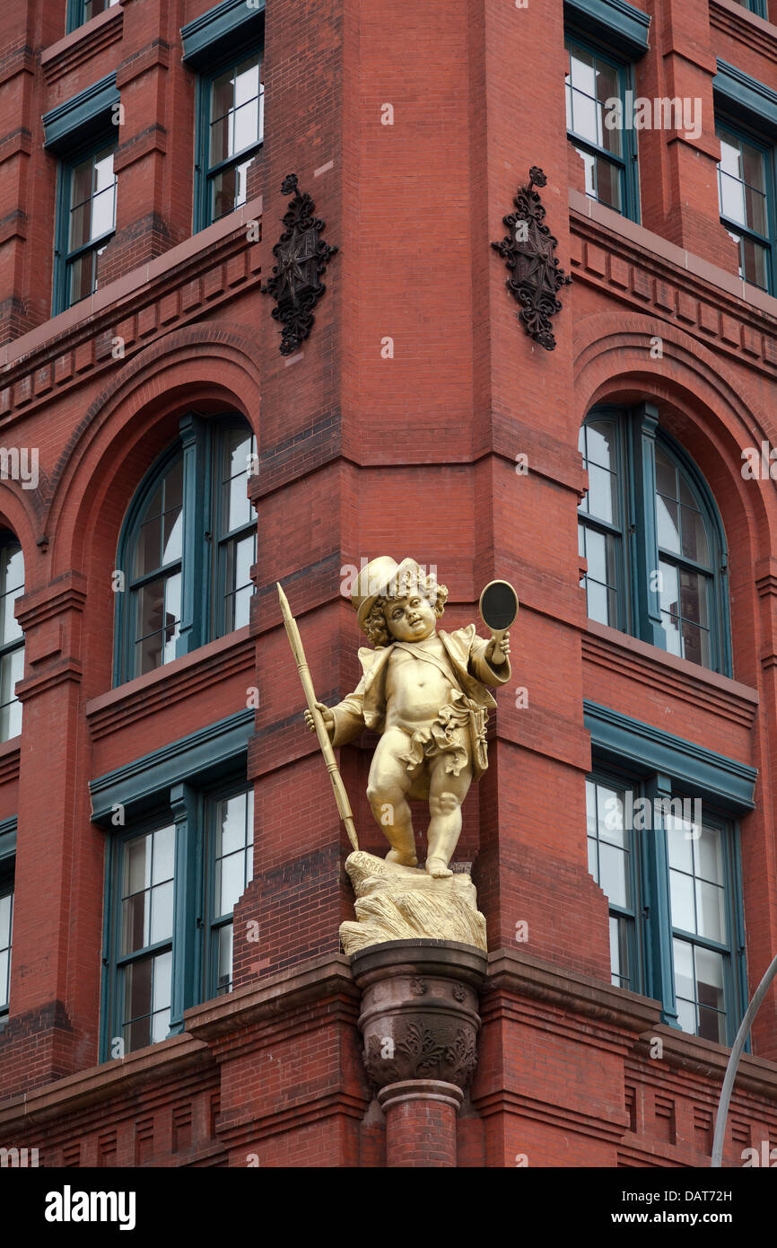 Puck building -Fotos und -Bildmaterial in hoher Auflösung – Alamy