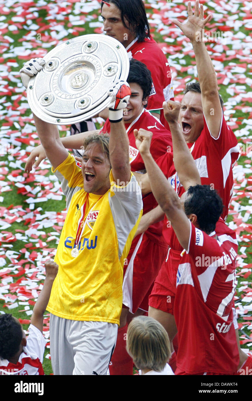 Vfb stuttgart goalkeeper timo hildebrand -Fotos und -Bildmaterial in ...